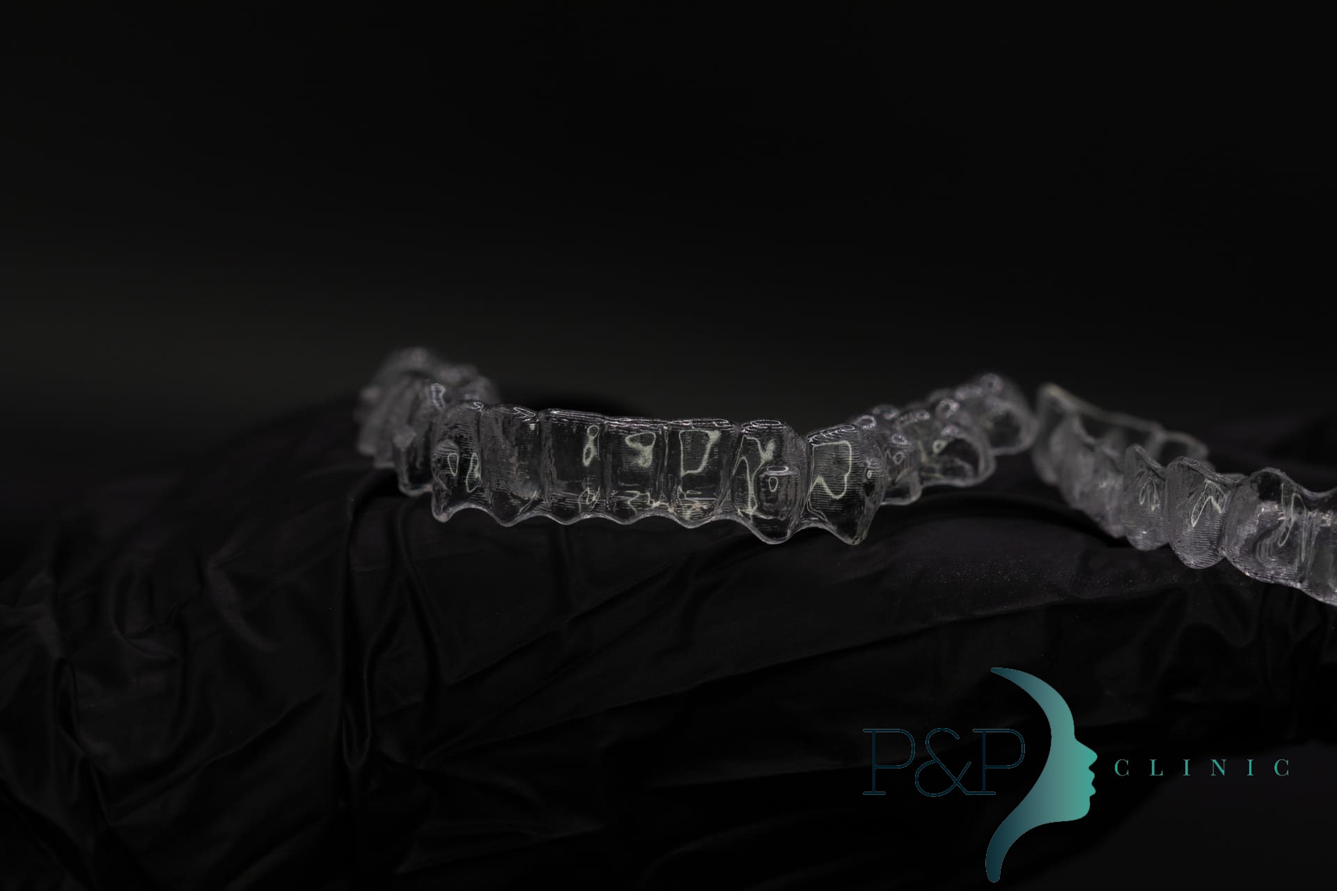 Invisalign Moderate | Precios, Antes y Después - P&P Clinic